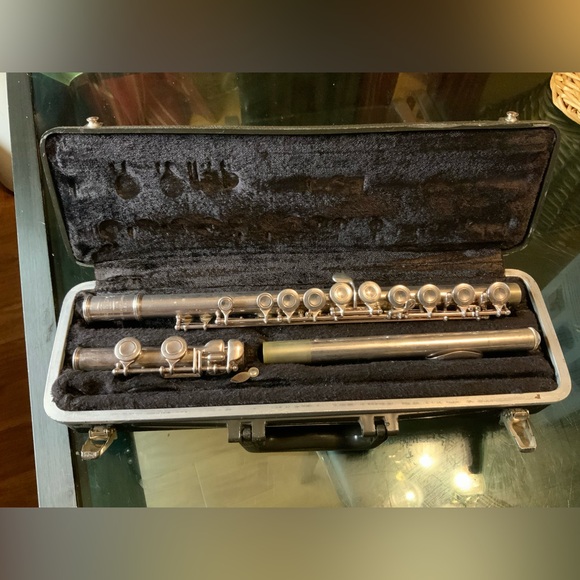 Bundy by Selmer | Other | Vintage Bundy By Selmer Flute In Original ...